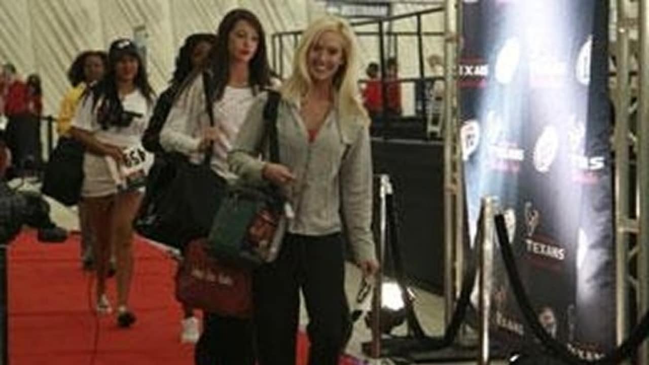 2010 Cheer Tryouts: The Red Carpet