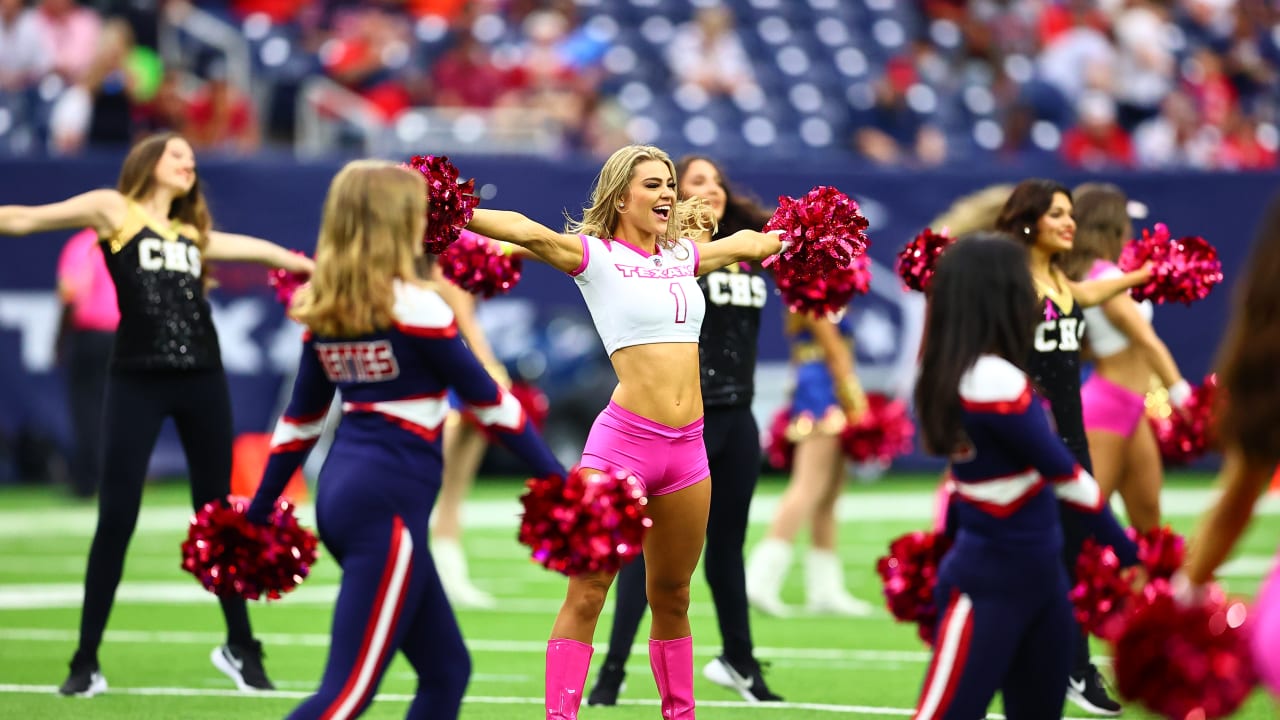 | Houston Texans Cheerleaders and All-Star Cheerleaders on Pink Ribbon Day