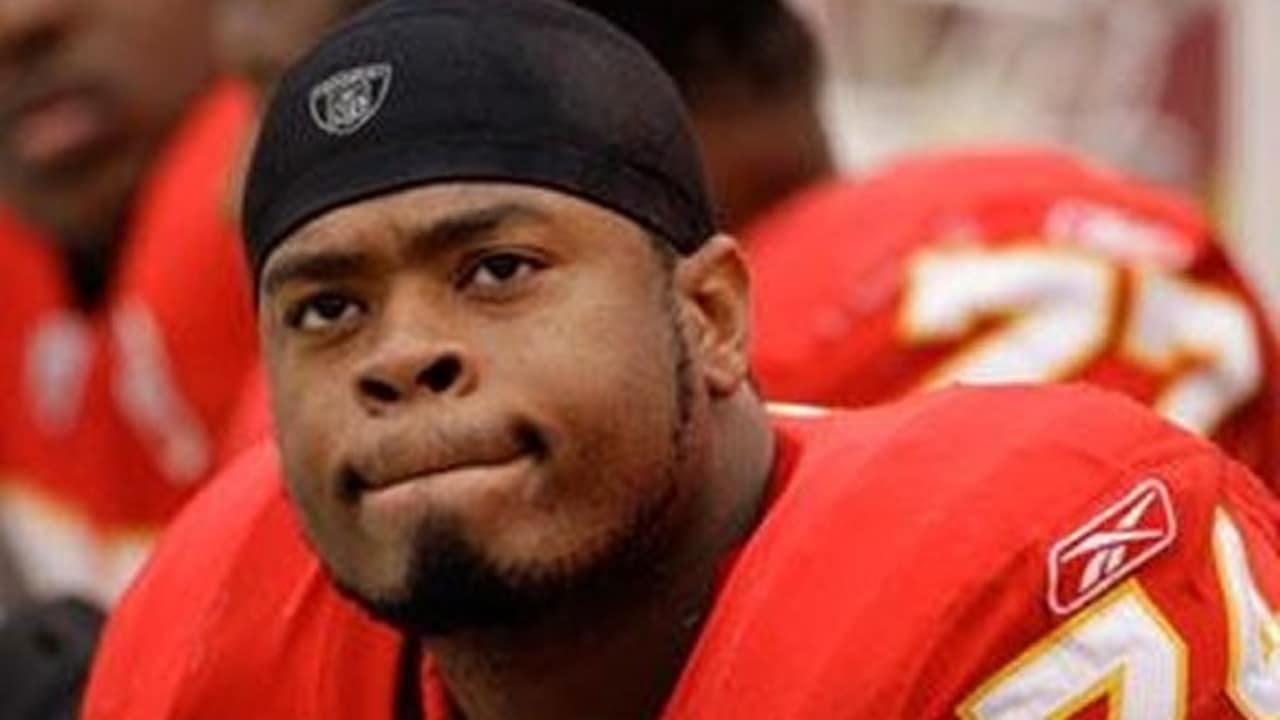 OL Wade Smith joins new teammates