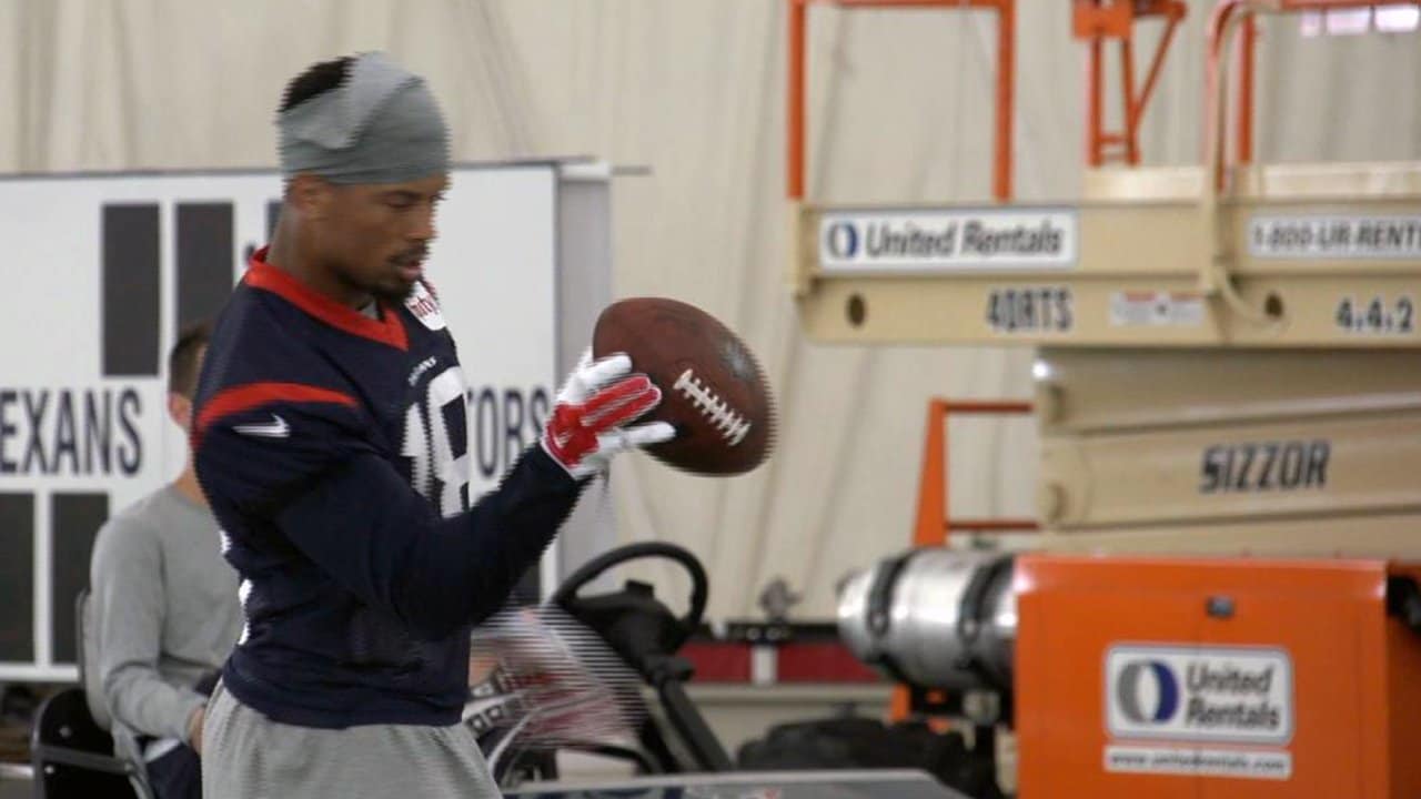 Shorts III's one-handed catch streak