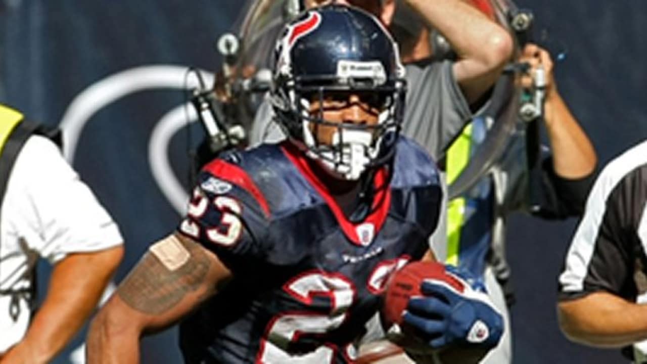 Foster at ESPN photo shoot