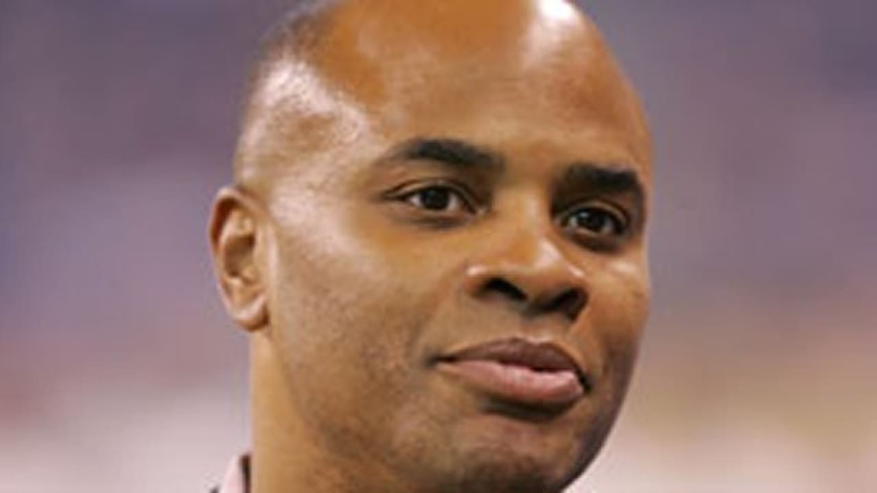 1-on-1 with GM Rick Smith