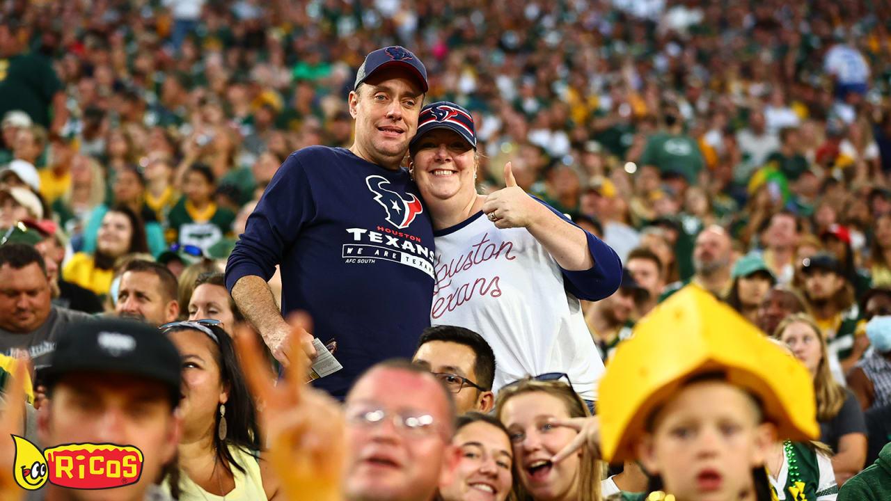 Photos: Texans Fans in Green Bay | Preseason Game 1