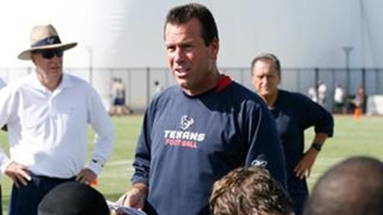 Part 3: Texans Huddle