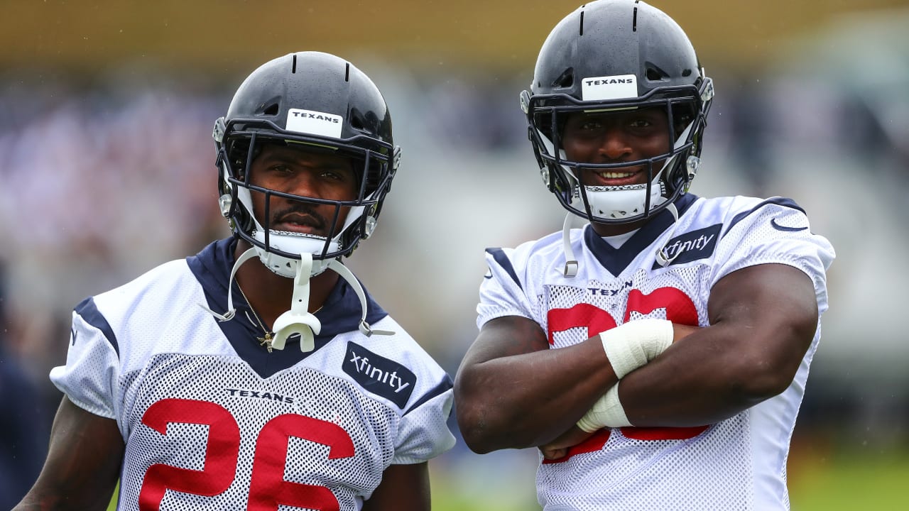 Texans run game gaining momentum