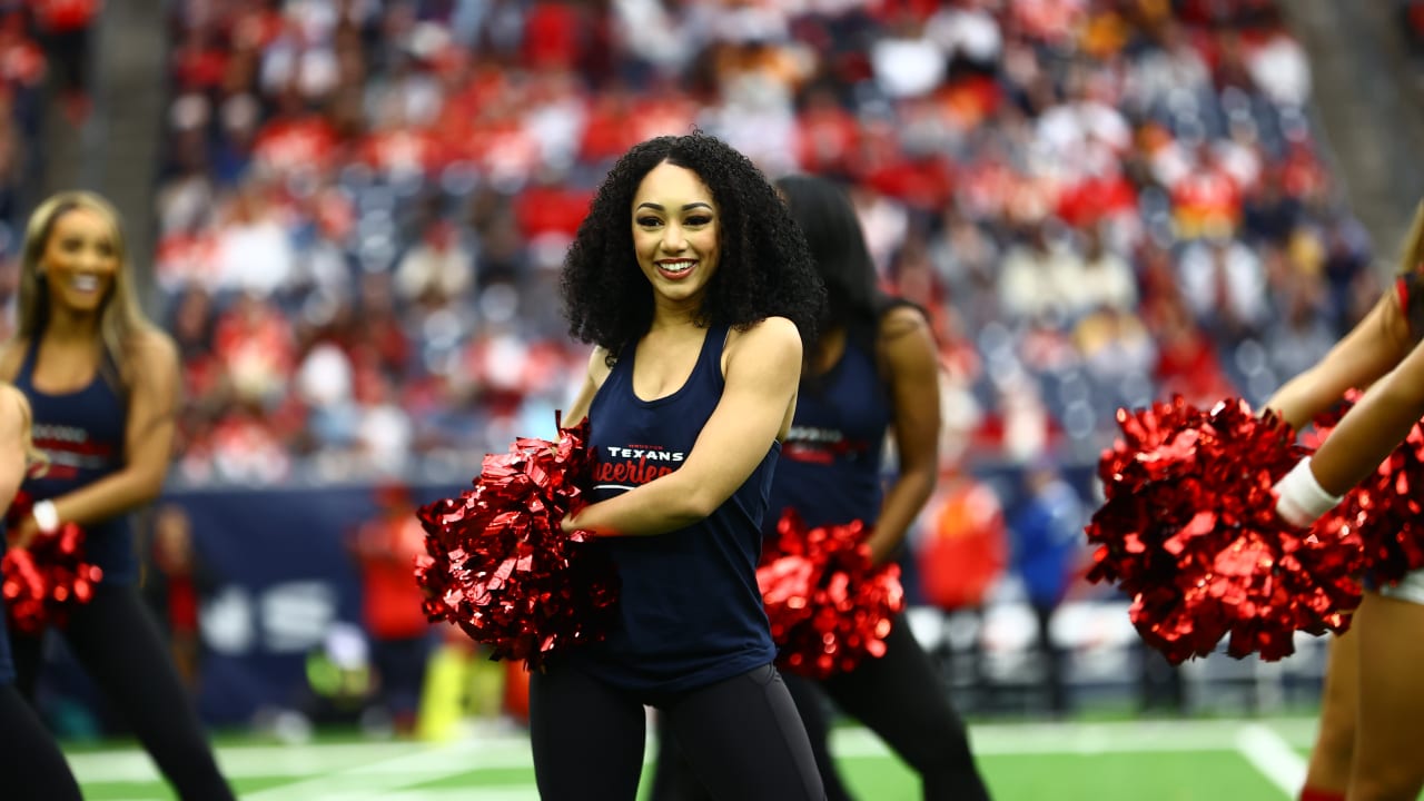 | Houston Texans Cheerleaders Alumni featured during halftime