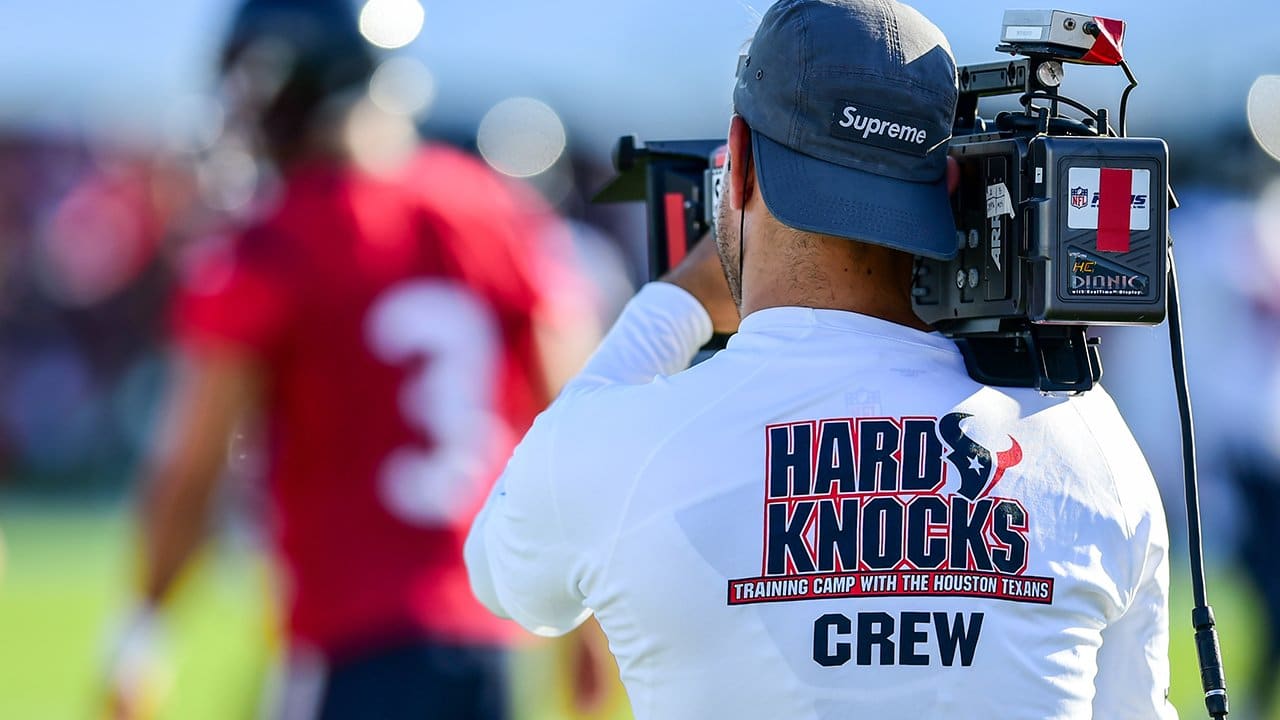 First Look: Hard Knocks at practice