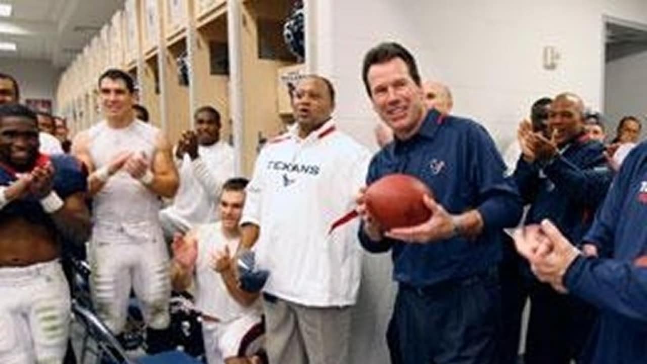 Texans locker room ecstatic after win