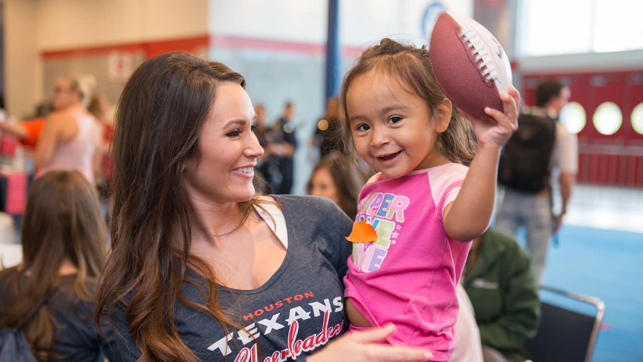 Texans visit George R. Brown Convention Center