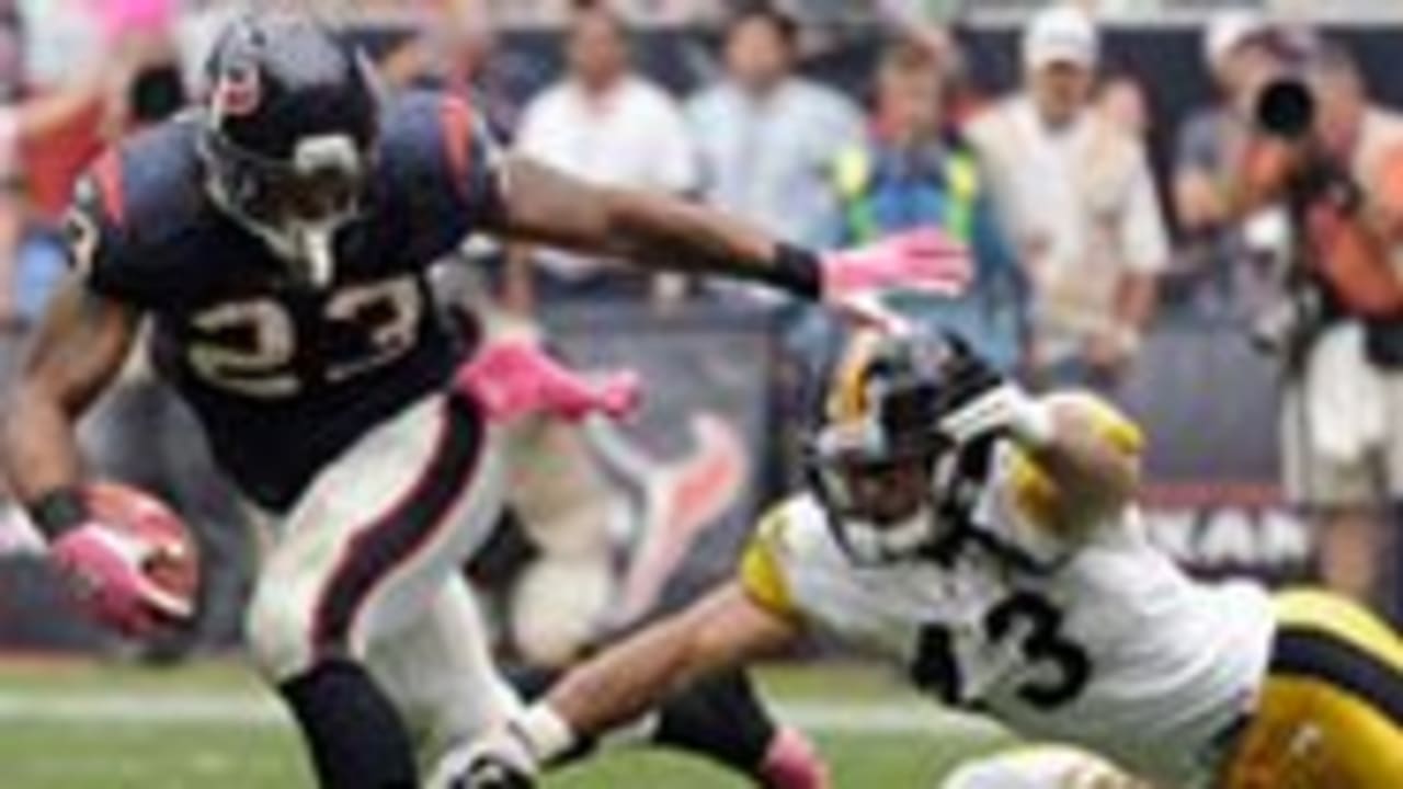 Foster leaves no doubt in return to starting lineup