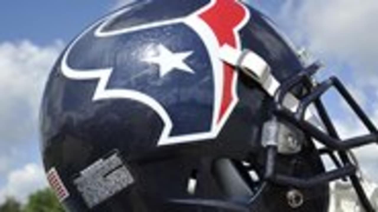OFFICIAL: Texans sign Dres Anderson, Sio Moore