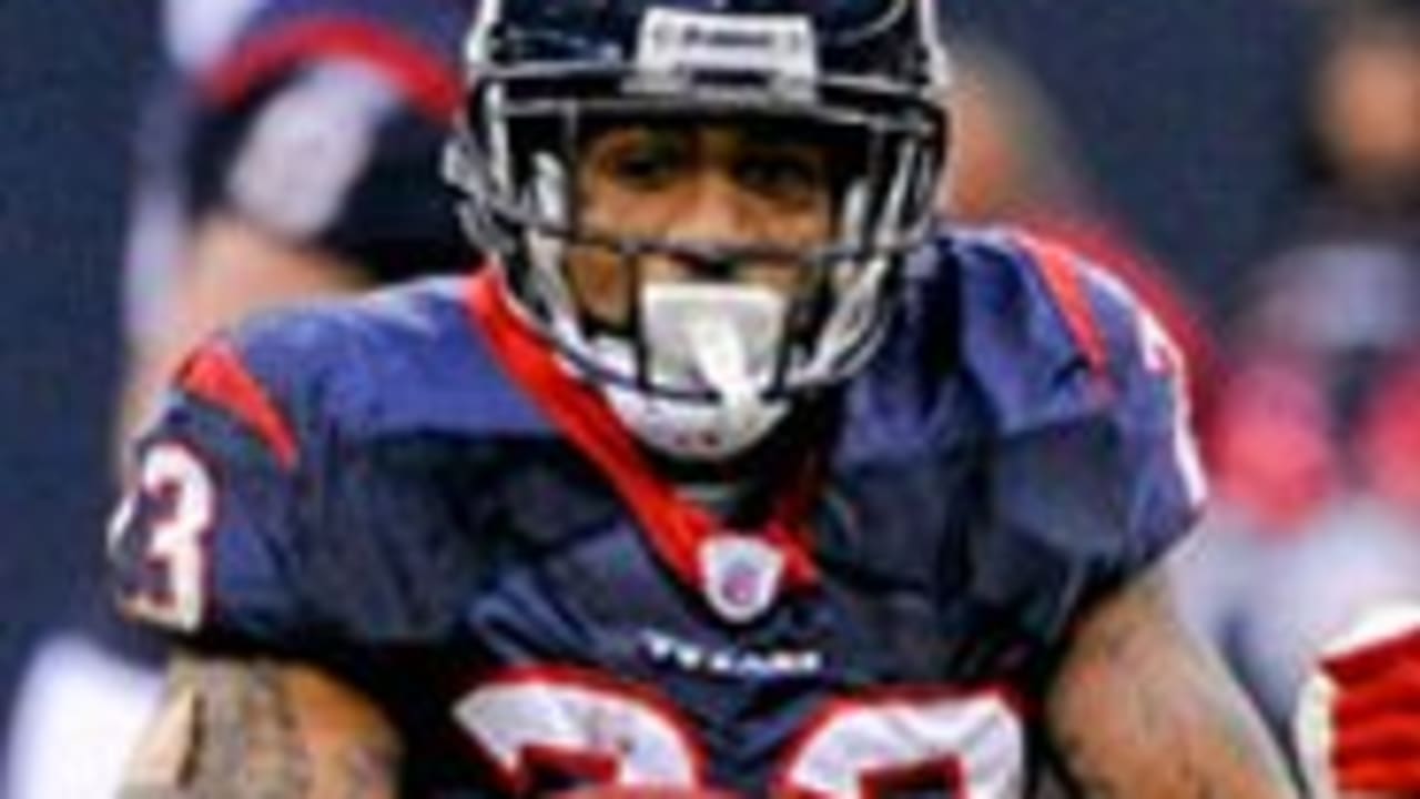 Foster caps record season with rushing title