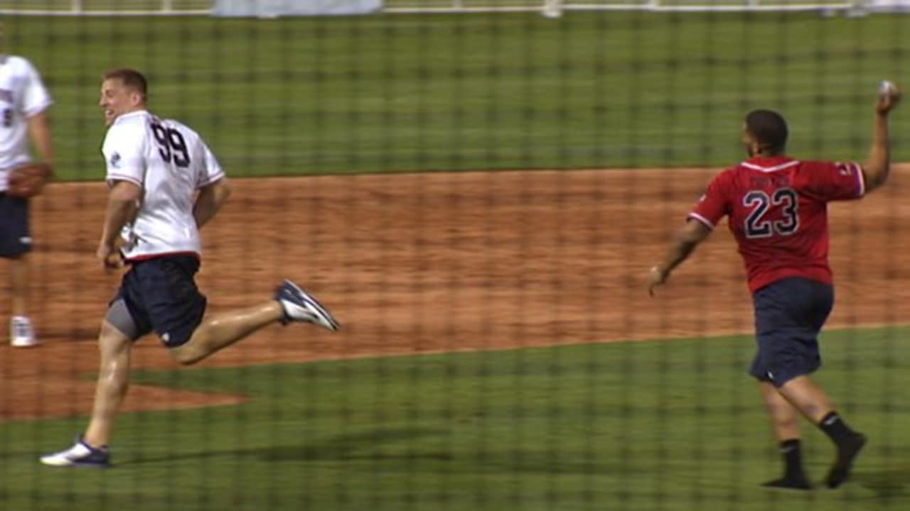 Balloon Fight: Offense vs Defense