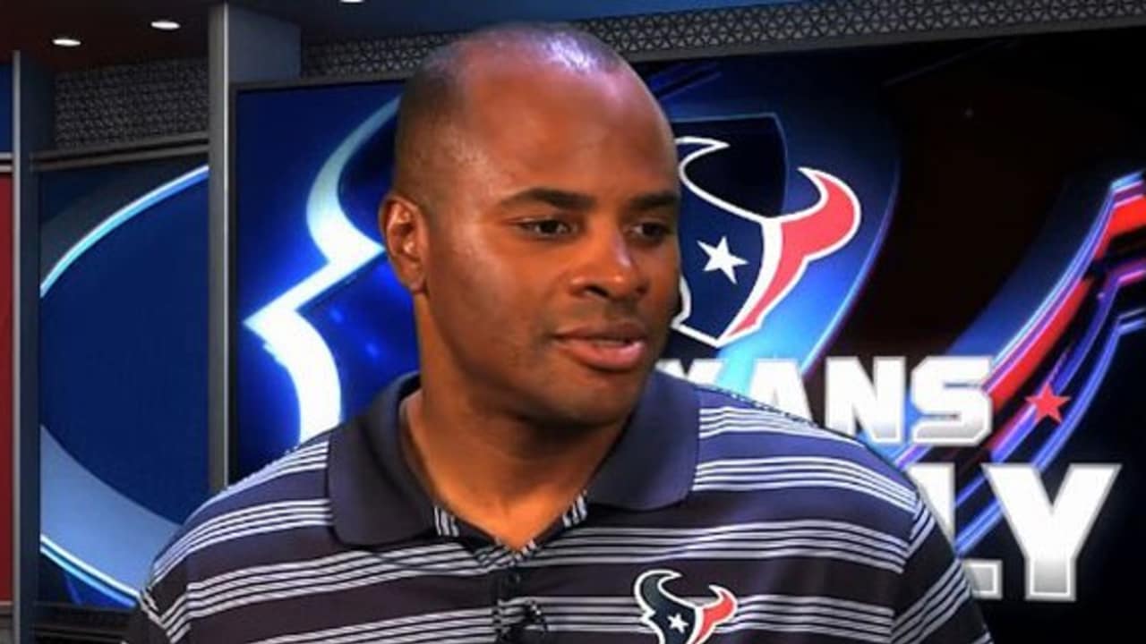 Texans Weekly: 1-on-1 w/GM Rick Smith