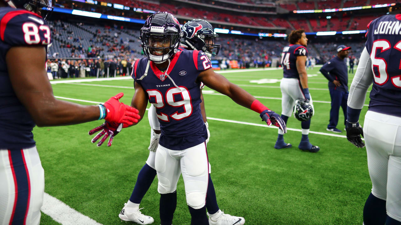 Andre Hal's comeback season continues