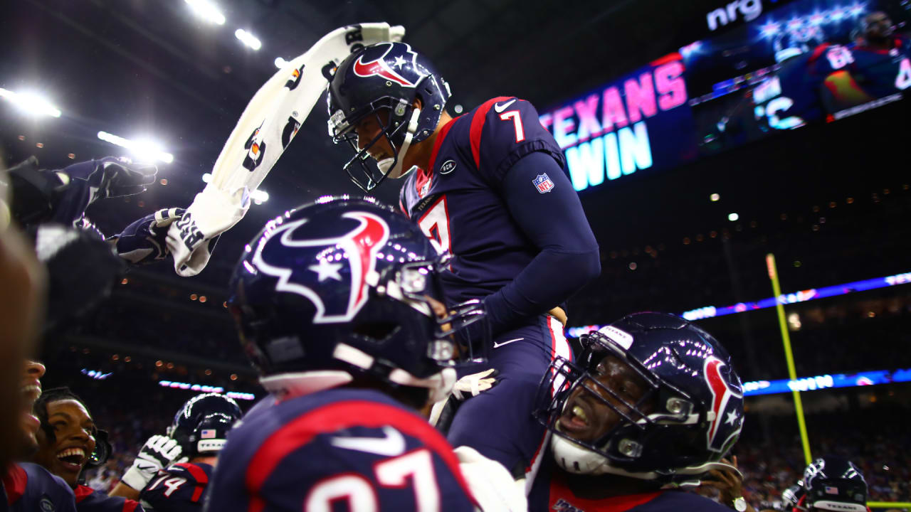 Rapid Reaction: Texans pull out 22-19 OT win against Bills to advance ...