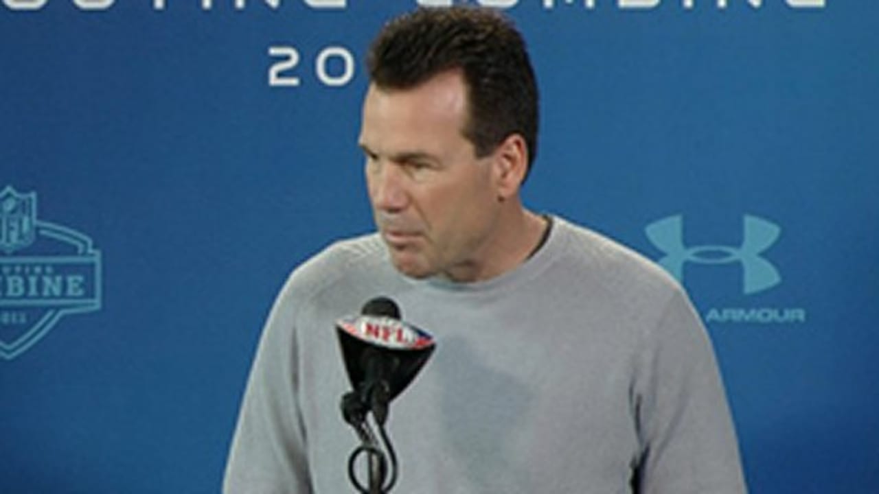 Kubiak takes questions at Indy Combine
