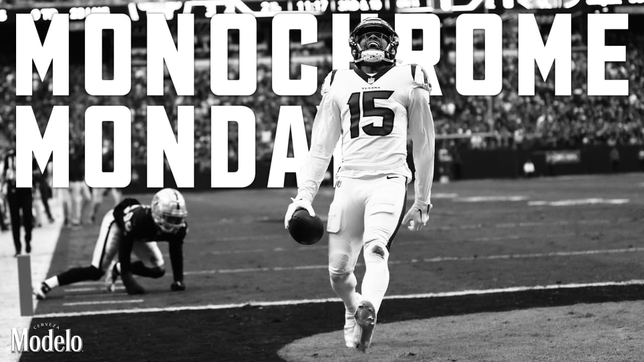 Monochrome Monday | Week 7 in Vegas