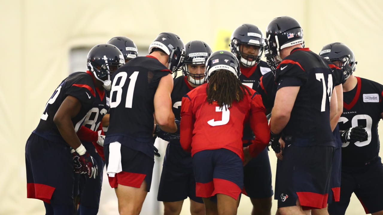 Photos: Rookie minicamp