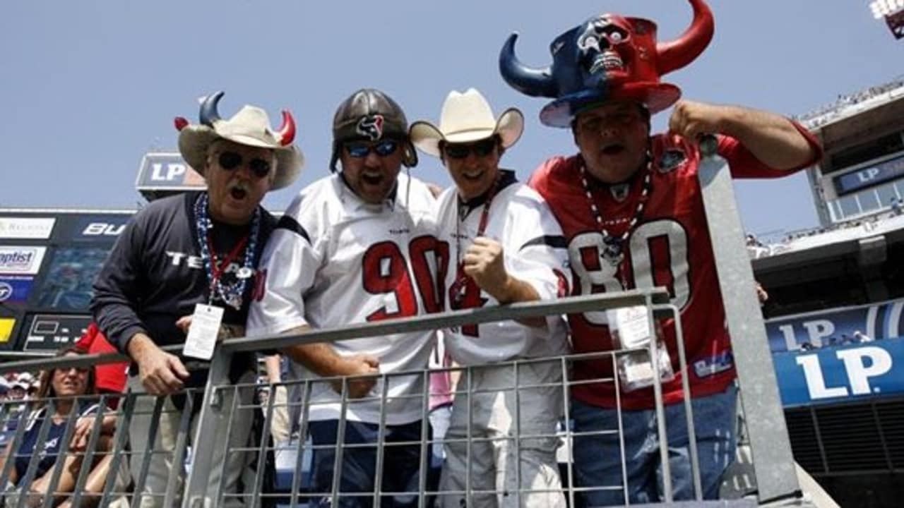 Texans-Titans Highlight Photos