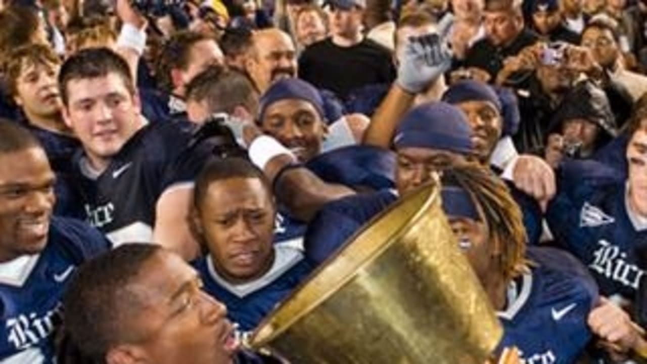 Rice accepts Texas Bowl bid