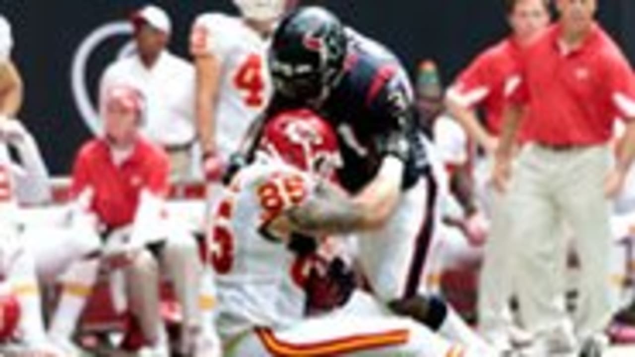 Players chime in on helmet-to-helmet hits