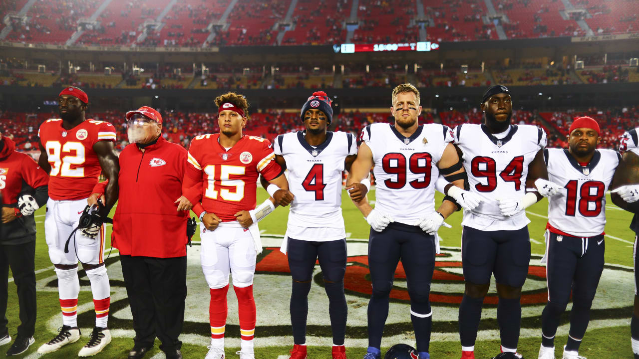 Houston Texans and Kansas City Chiefs come together for Moment of Unity ...