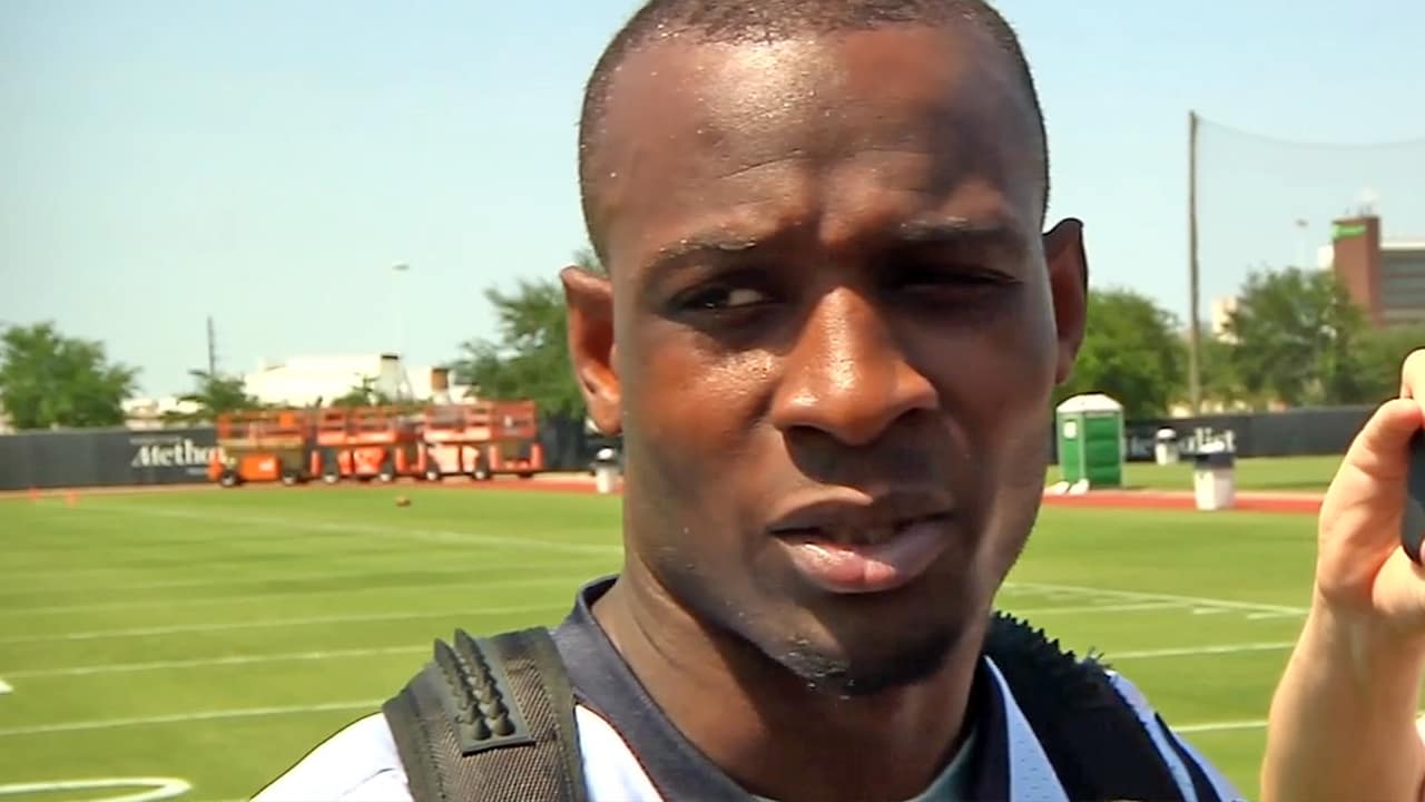 K.J. Dillon on tempo and transition to Texas