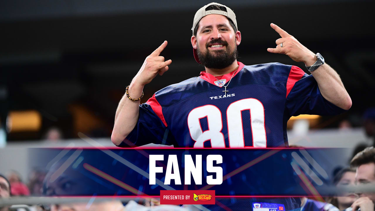 Fans | Texans at Cowboys