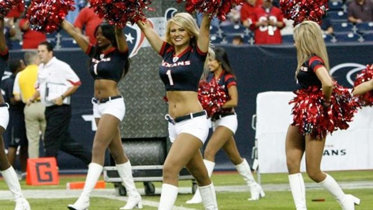 Cheerleader photos: Bucs at Texans