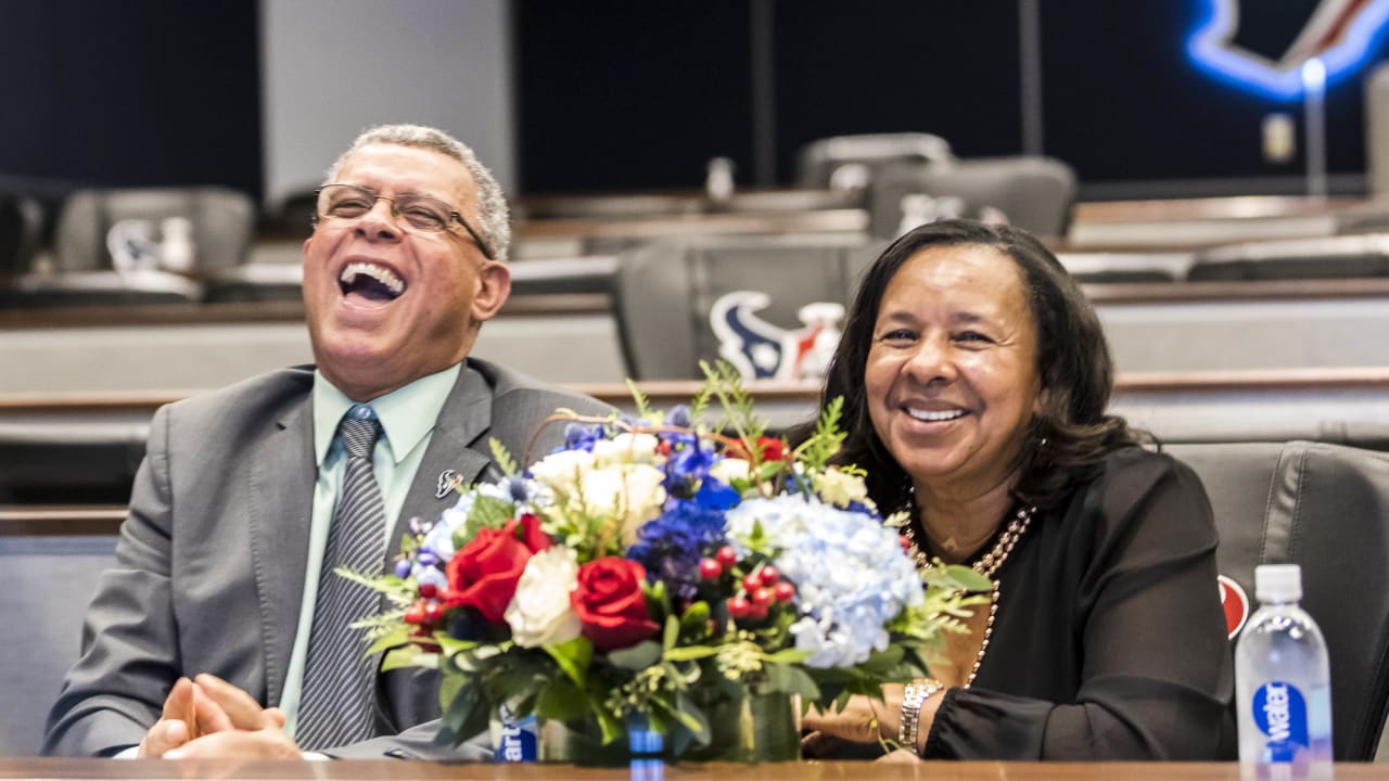 Photos: Best of Coach Culley's First 24 Hours in Houston