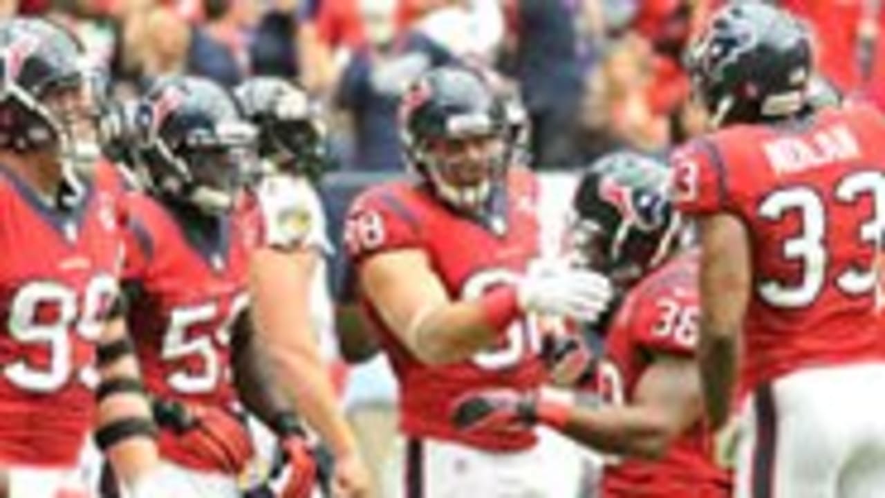 Connor Barwin sparks blowout with long-awaited 1st sack