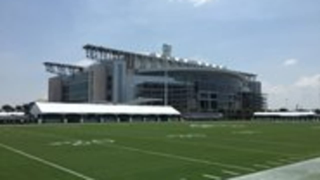 Texans sign DT Chris Neild, Alan Bonner added to active roster