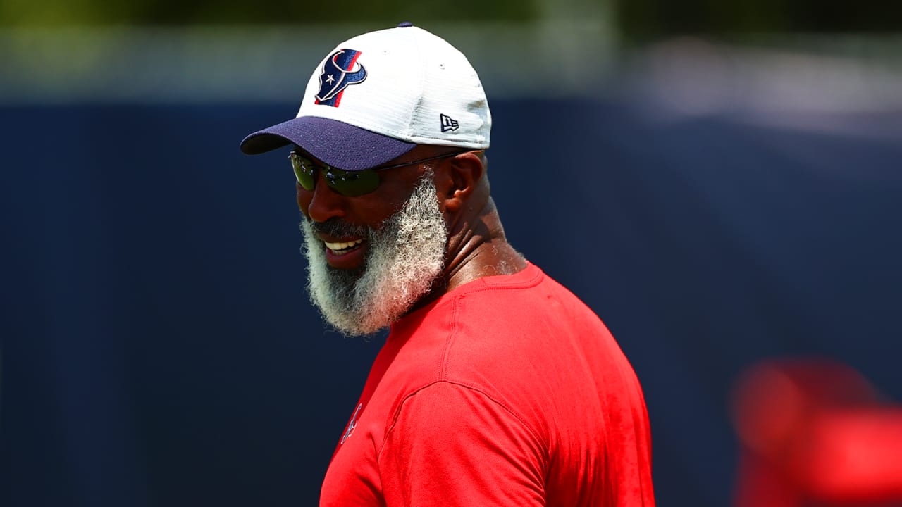 Houston Texans Defensive Coordinator Lovie Smith recalls first seeing ...