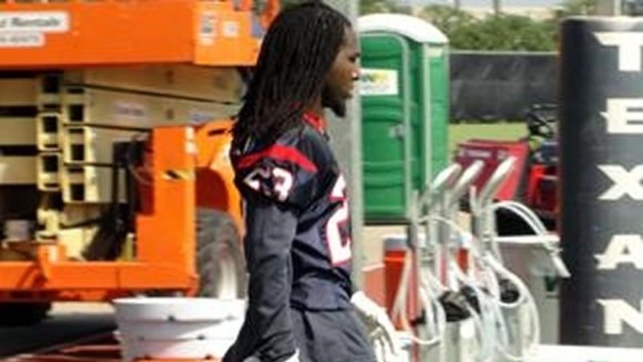 Dunta returns to team