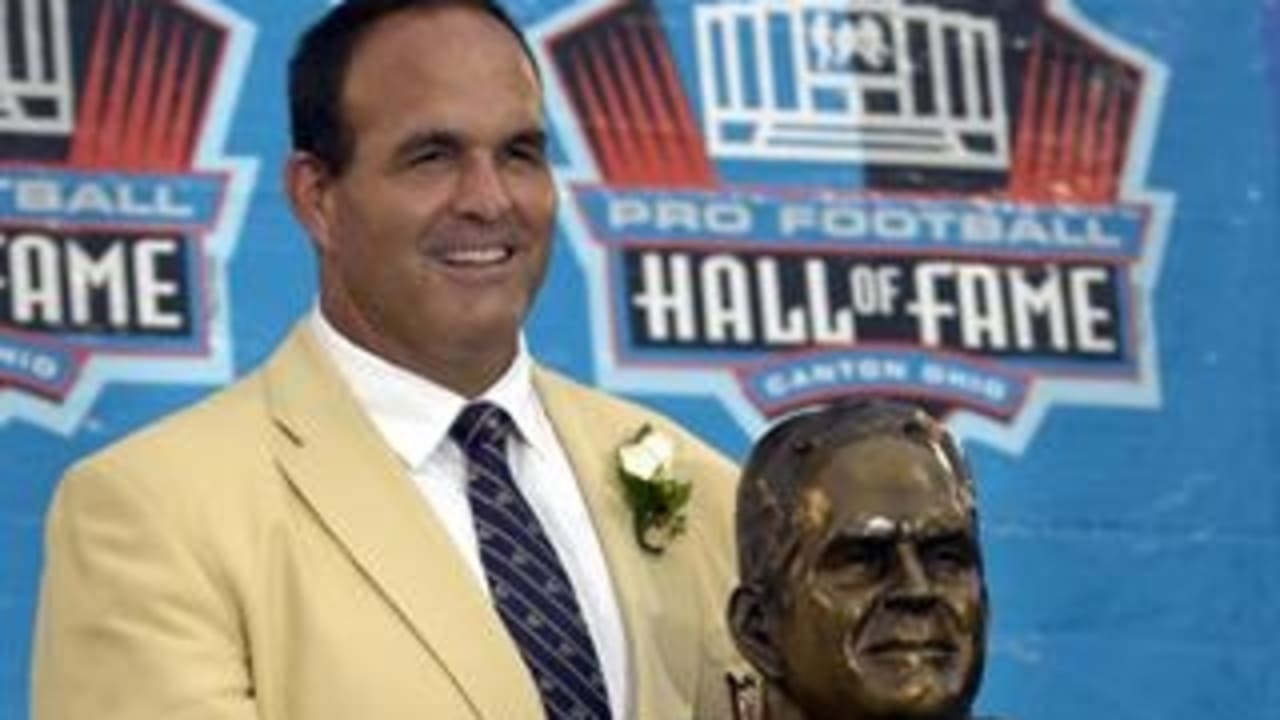 Hall of Famer Matthews joins coaching staff