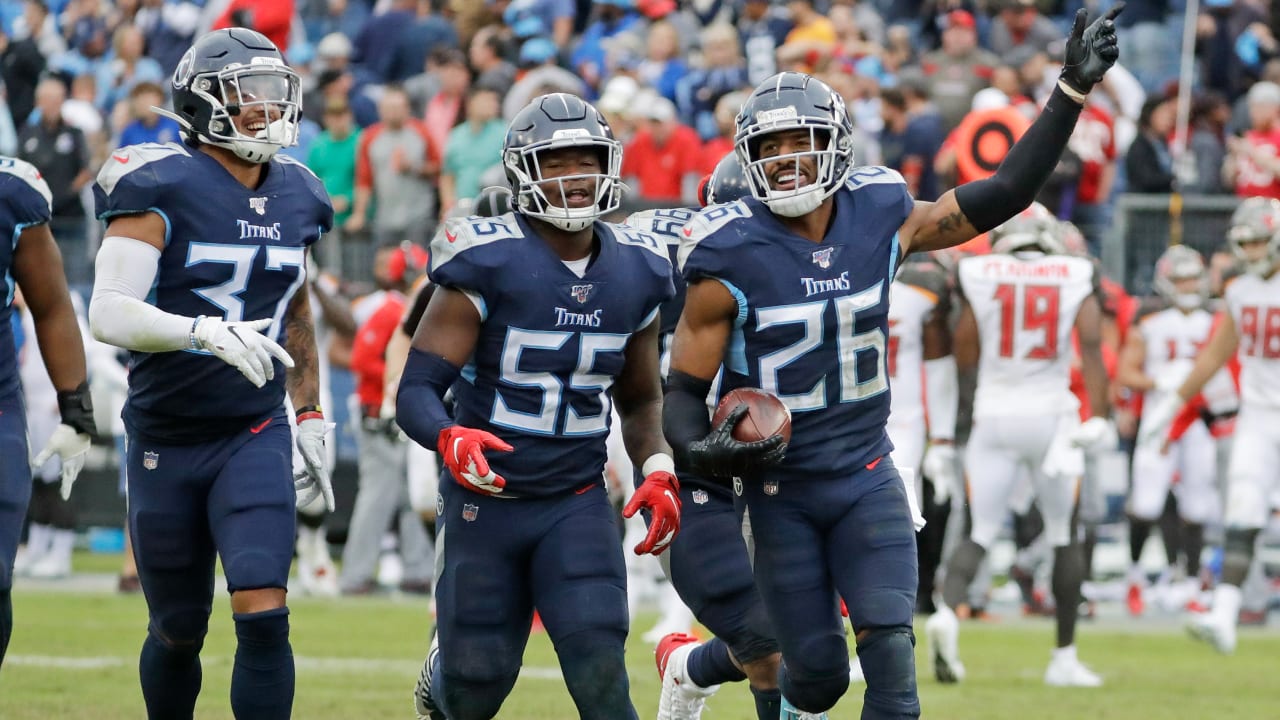 Titans Win Another Wild One, This Time 27-23 Over the Buccaneers