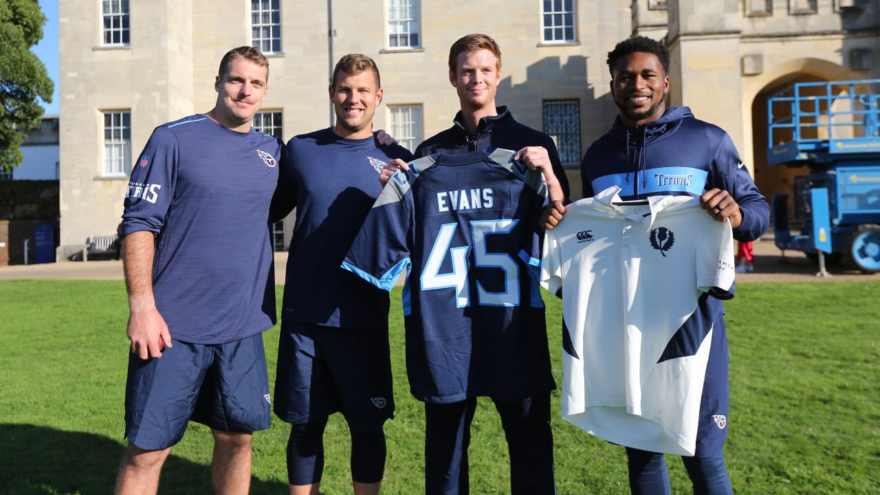 Titans Introduced to Cricket