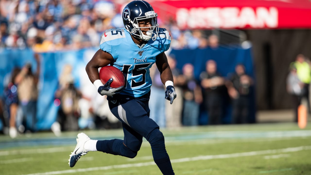 Christmas Eve Quick Hits: The Return of Darius Jennings, Practice Squad ...