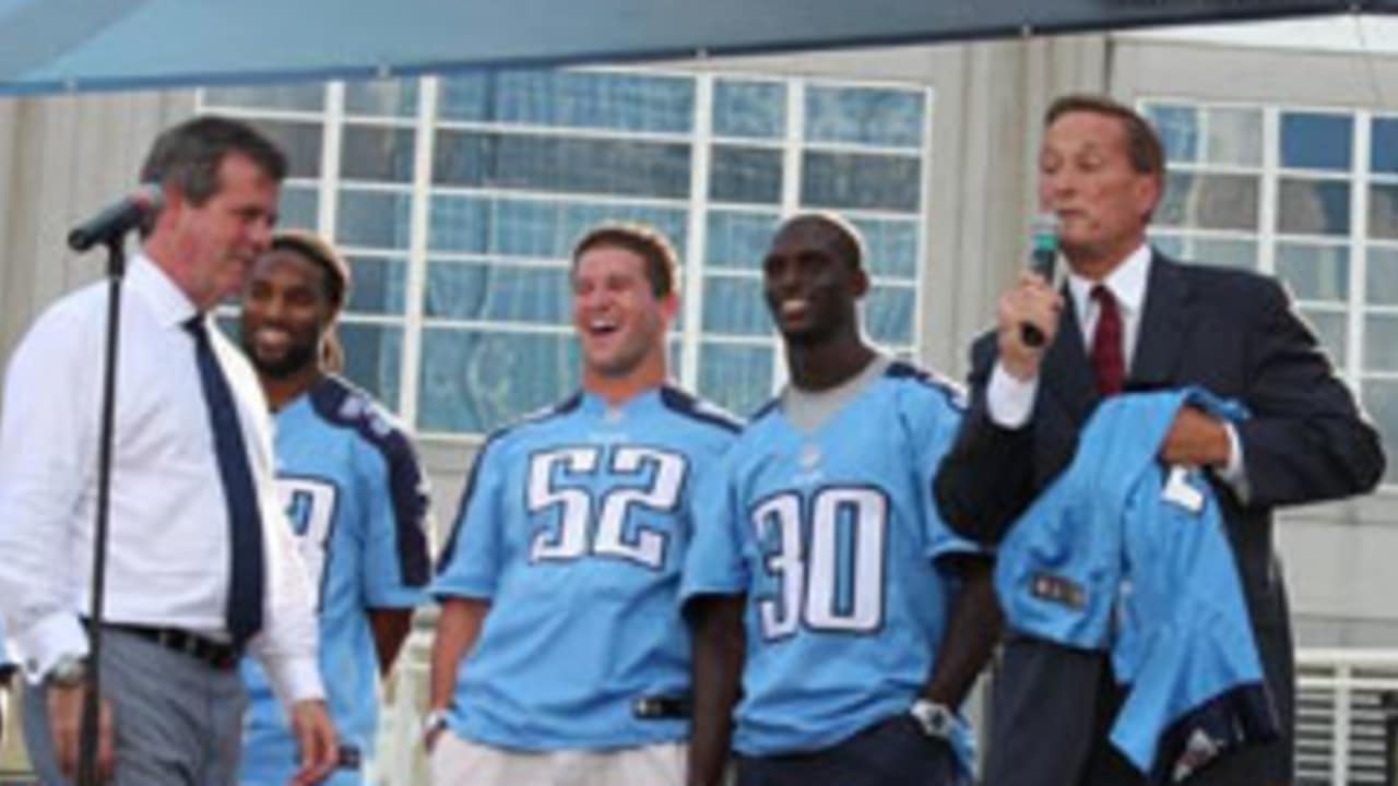 Fans Help Titans Issue Code Blue to Celebrate Season's Start