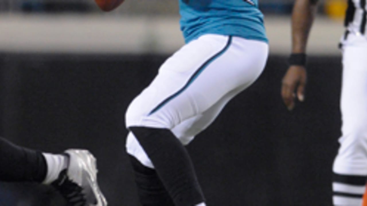 McCown Steps in as Jaguars' Starting QB