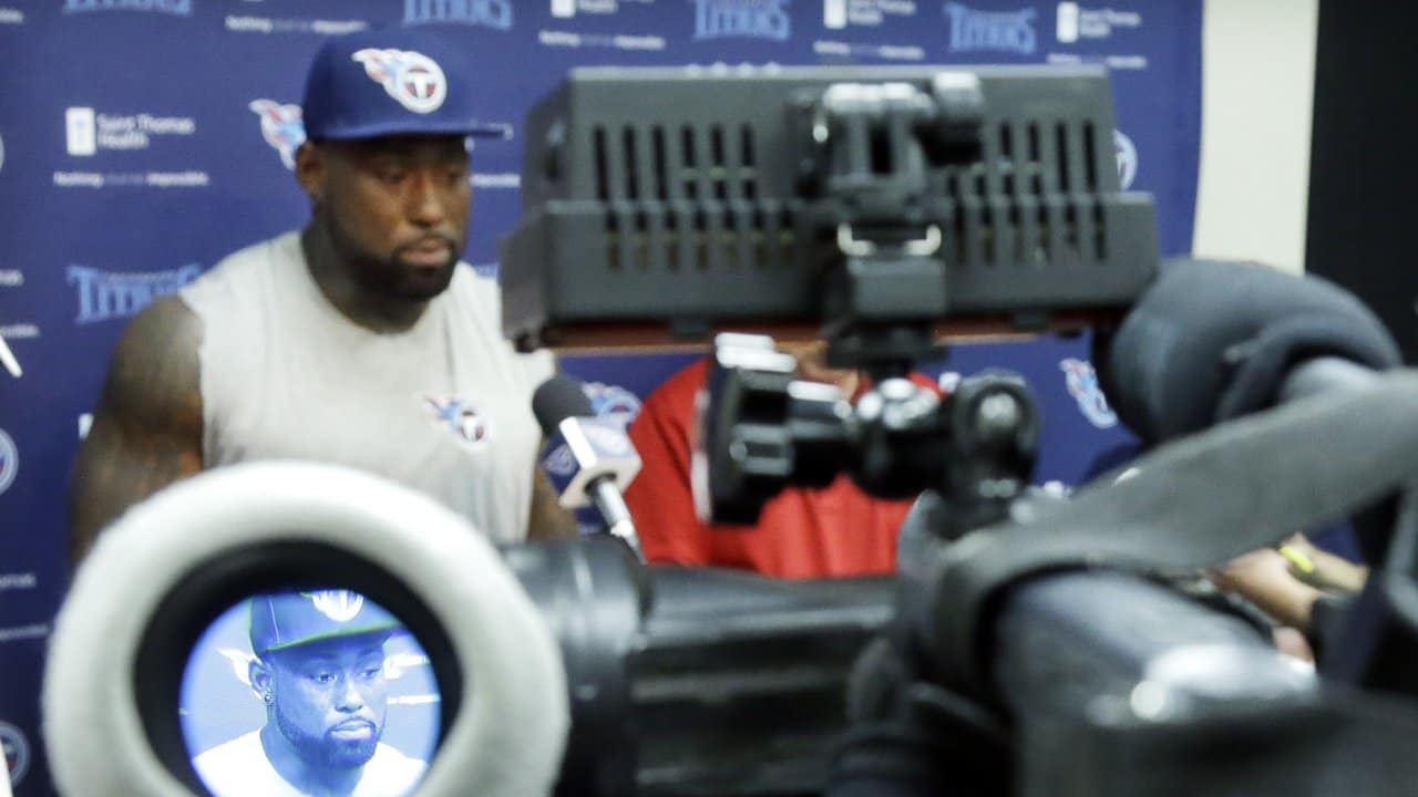 Titans Players Address Reporters Between Offseason Workouts