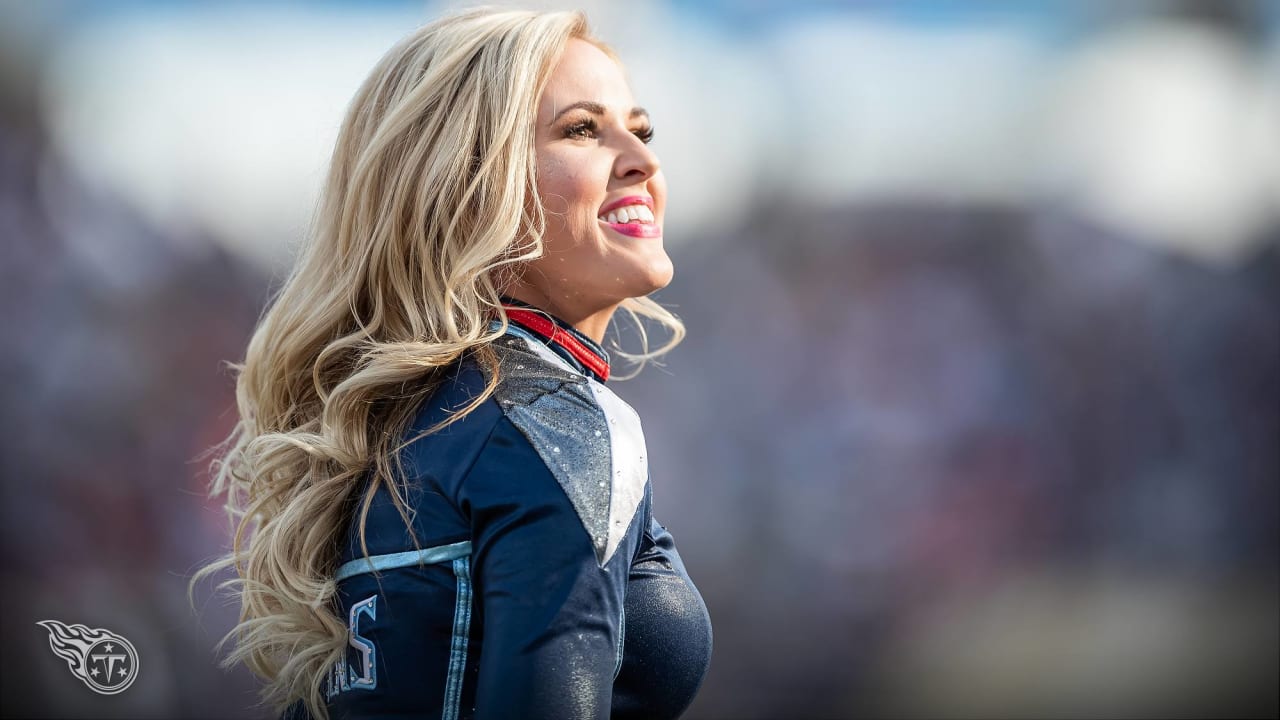 Titans Cheerleader Elizabeth | 2020 Pro Bowl
