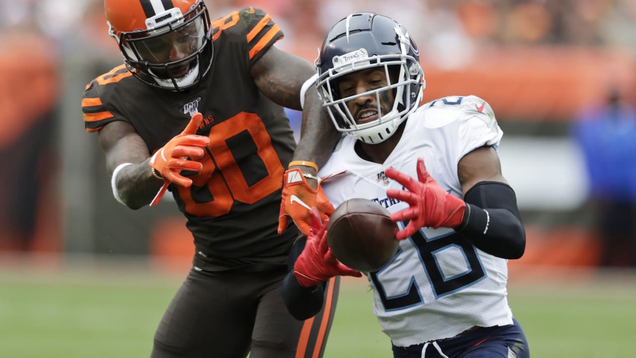 Logan Ryan Jumps Baker Mayfield's Throw for Titans' Second INT