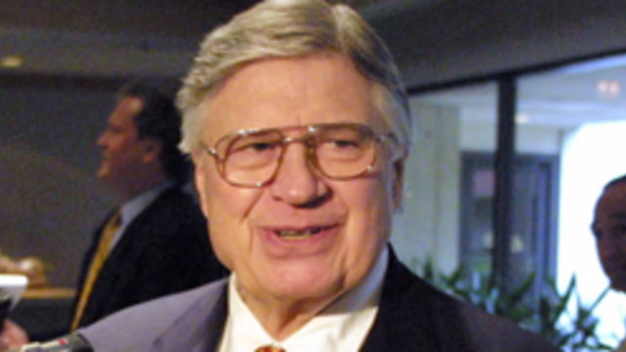 Adams Voted Into Texas Sports Hall of Fame