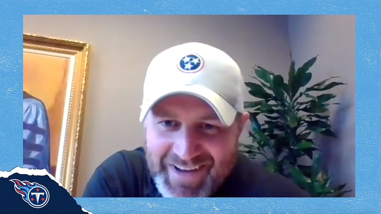 Shane Bowen Working Hard to Get Outside Linebackers Prepared for 2020 ...