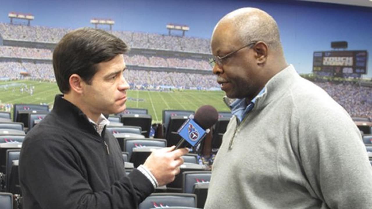 Meet Titans Running Backs Coach Sylvester Croom