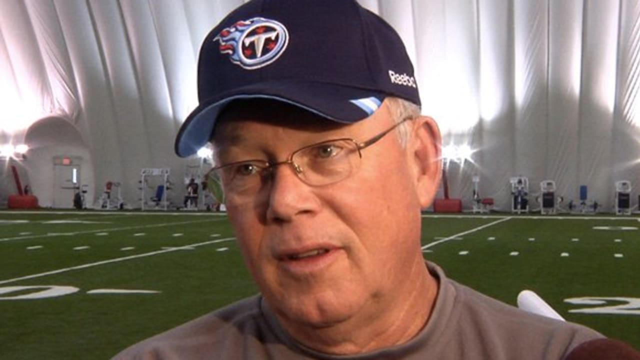 Offensive Coordinator Chris Palmer