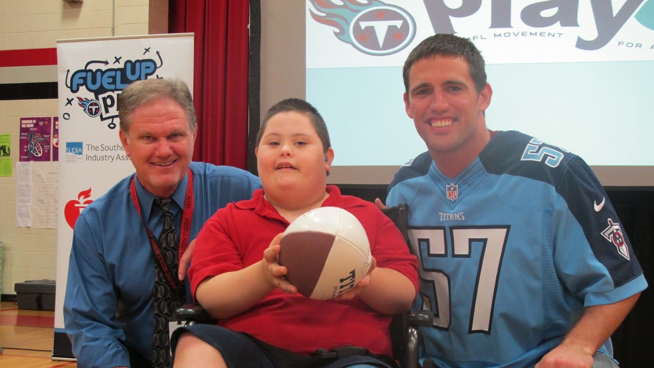 Patrick Bailey Visits Students at Wright Middle School