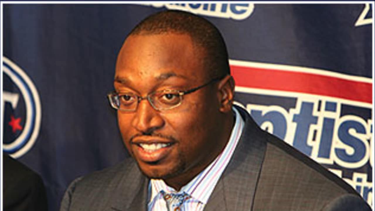 Crumpler introduced at press conference